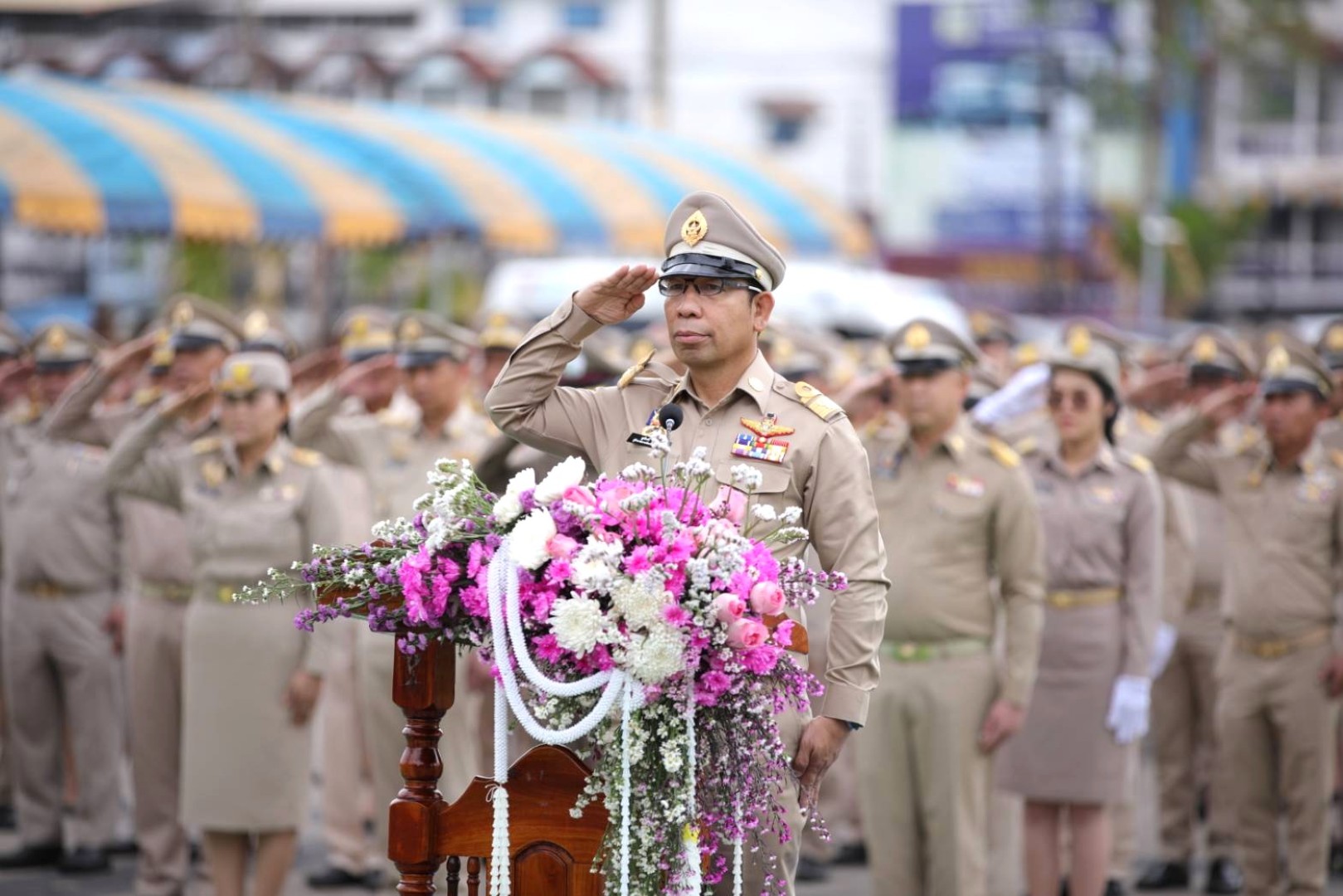 จ.สกลนคร จัดพิธีถวายราชสักการะ ร.5 เนื่องในวันท้องถิ่นไทย ประจำปี 2568